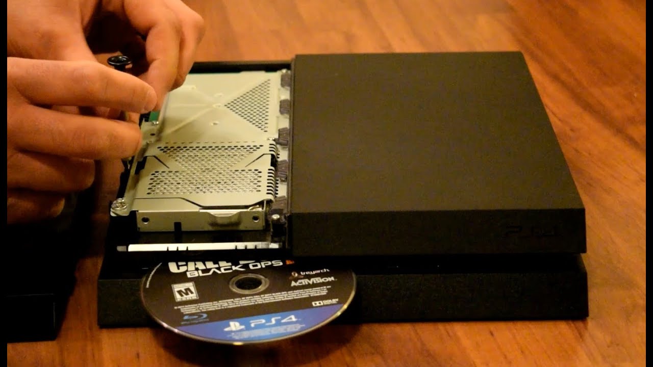 Como consertar um PS4 que está ejetando discos ou bipando - TecEscola